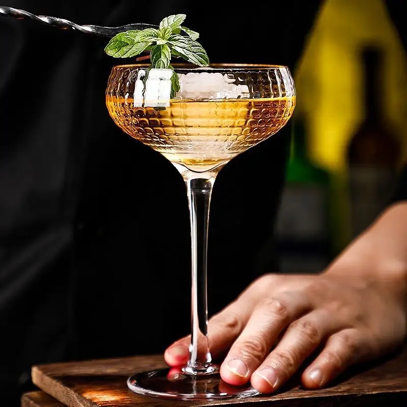 Light luxury lead-free crystal round smooth stable mesh texture goblet ...