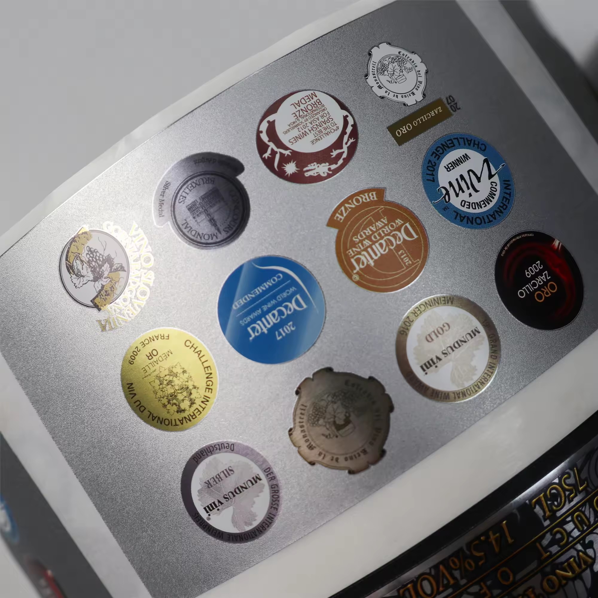 Custom Printing Self-adhesive Paper Sticker Gold Foil Embossed Logo ...