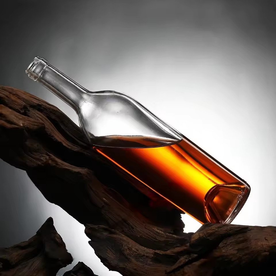 Luxury 200ml 500ml 750ml 1000ml Flint Glass Liquor Bottles with Cork ...