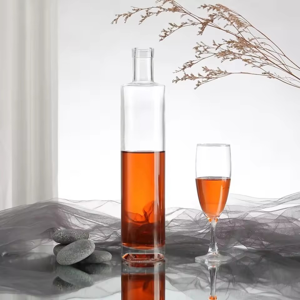 Hot Sale 700ml 750ml Clear Spirit Liquor Glass Bottles Corked Vodka Rum ...