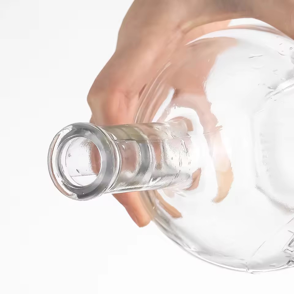 Customizable Round Empty Transparent Wholesale Crystal 500ml & 750ml ...